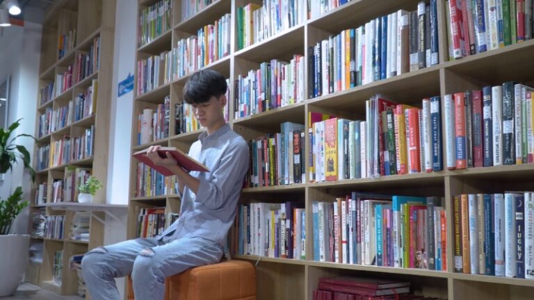 350+ Brilliant Book Club Names To Inspire Your Literary Group ...