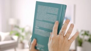 How to Write a Book Blurb That Sells - Examples and Templates ...